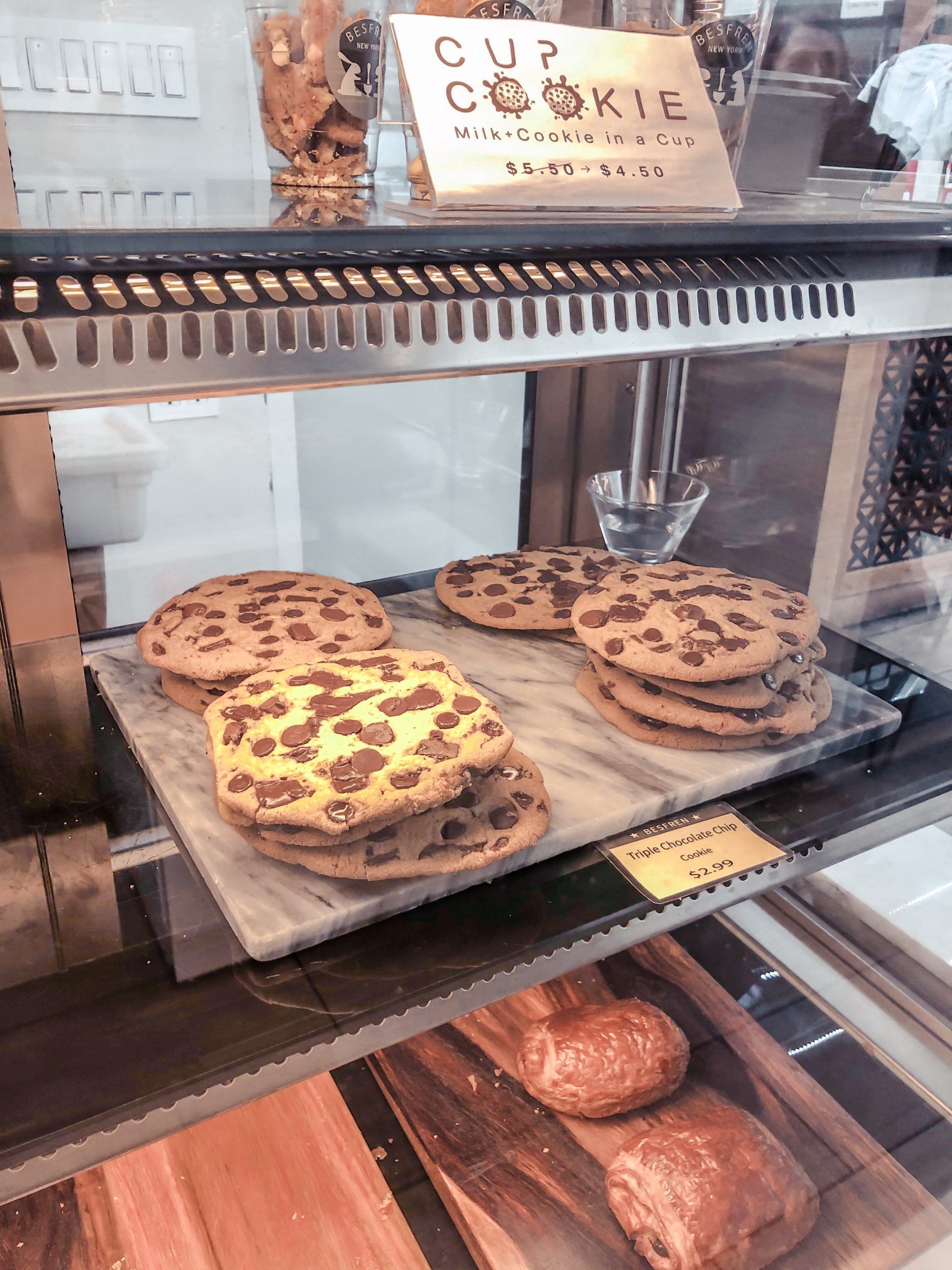 Must Try Cookie Spots in NYC - Two Sisters Abroad