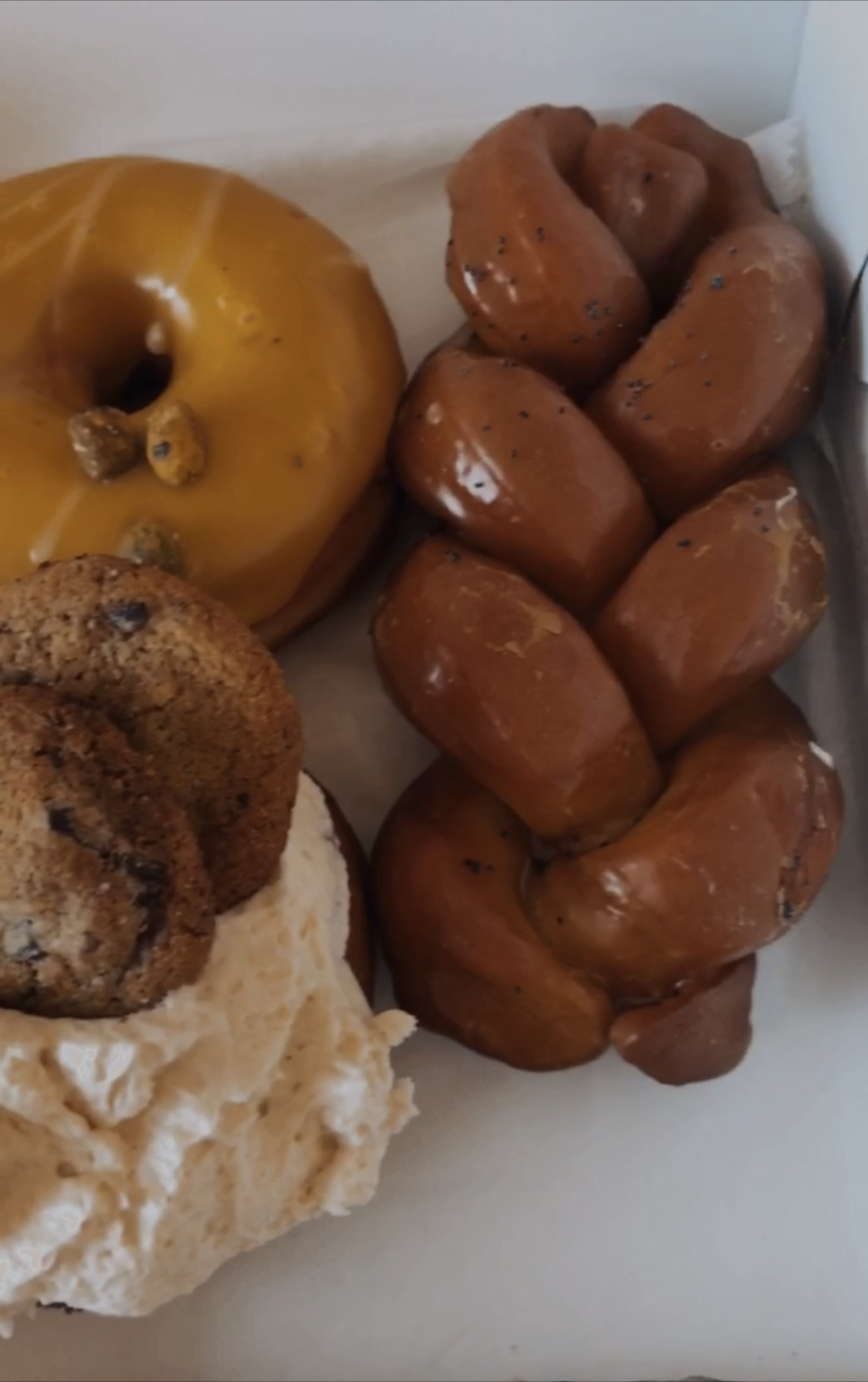 The Best Donuts in NYC - Two Sisters Abroad